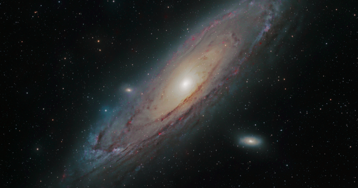 Messier 31 - The Andromeda Galaxy | Telescope Live